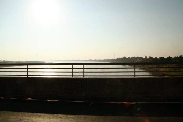 Photo: Thailand - NorthEast - Nong Khai (ThaiSmile.jp) Thai-Lao ...